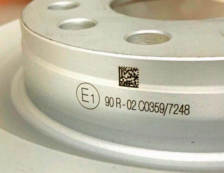 The marking of brake discs